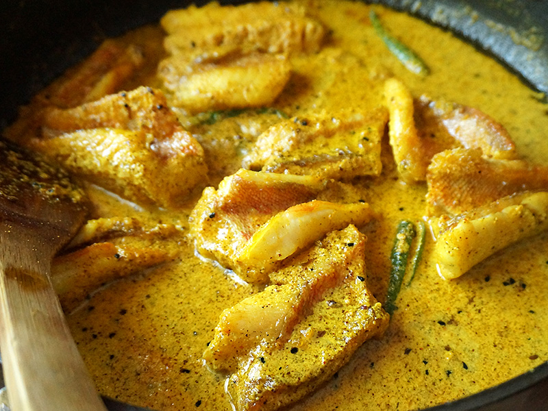 Shorshe-bata Maach/Fish in Mustard Paste (Indian Home Cooking Week 2 ...