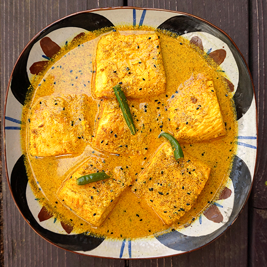 Shorshe-bata Maach/Fish in Mustard Paste (Indian Home Cooking Week 2 ...