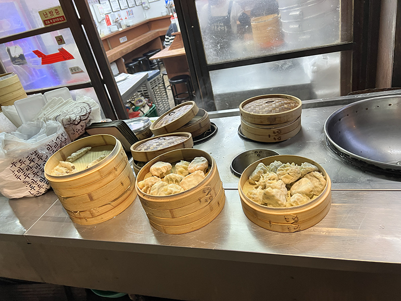 Bukchon Son Mandu, Insadong (Seoul, March 2023) | My Annoying Opinions