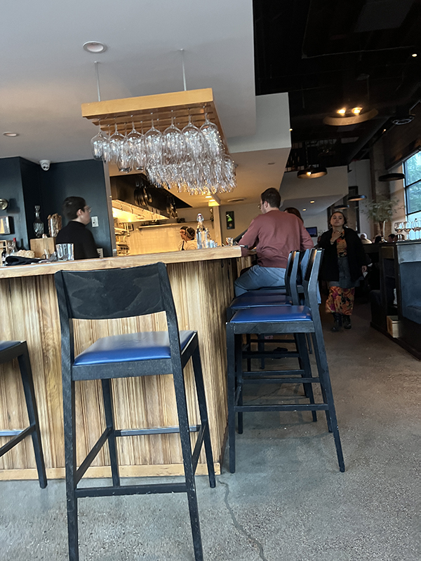 Alma, Bar at arrival | My Annoying Opinions